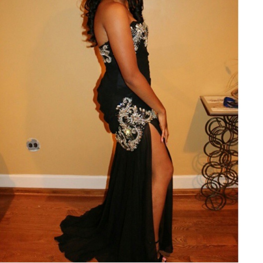 Black Prom Dress With Silver Jewels. High Slit - Gem